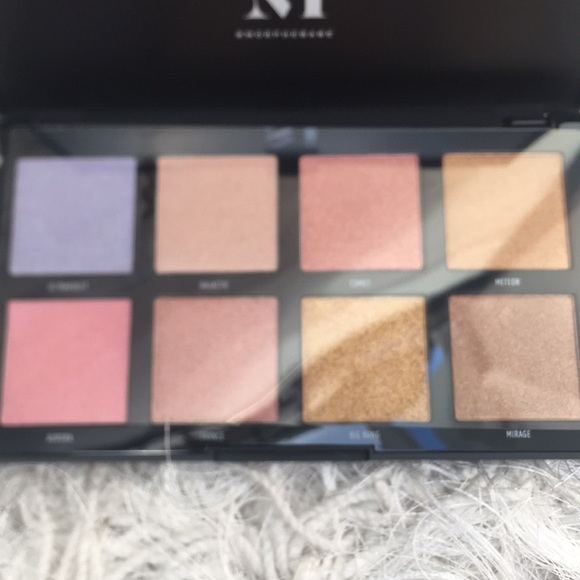 Morphe | Makeup | 225 New Morphe Highlighter Palette | Poshmark